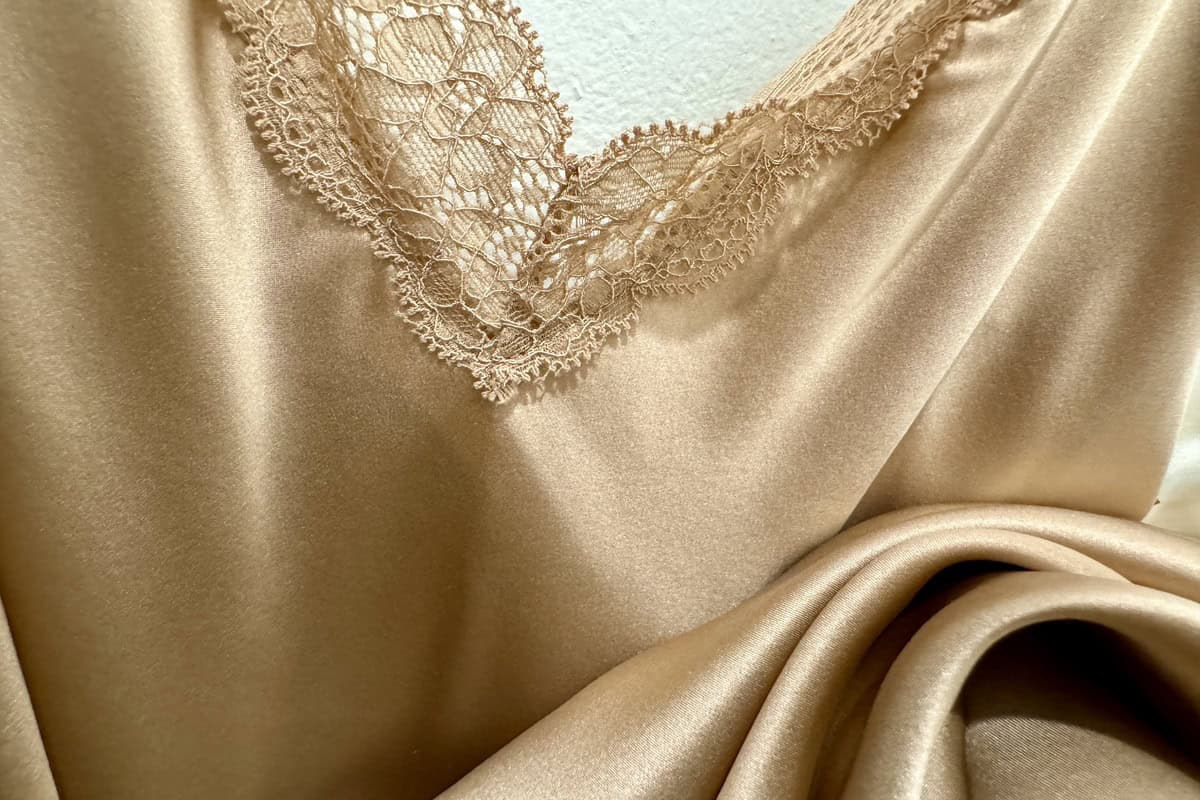 Silk Dresses: Qualities, Benefits & Why They're Worth It | SilkPedia